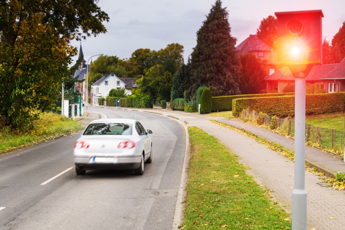 Blitzer und Radarfallen in Deutschland - Blitzer 2024