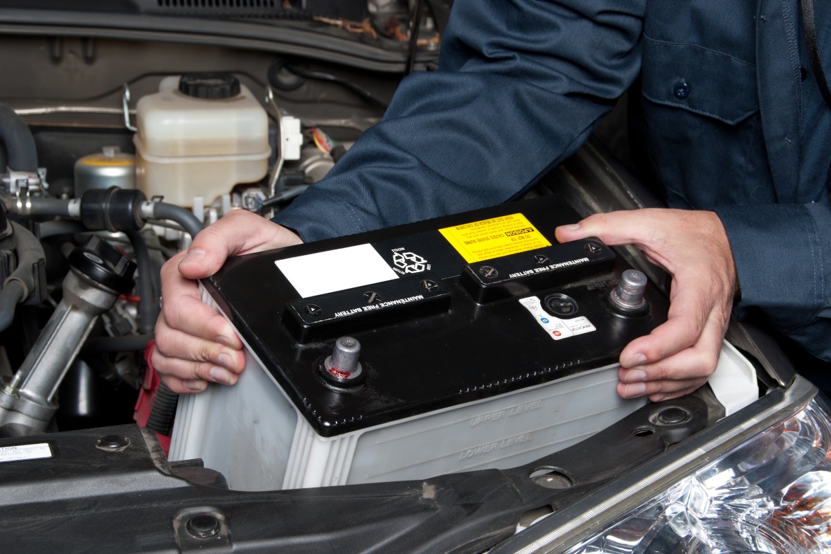 Luxus Batterie Abklemmen Auto Bilder
