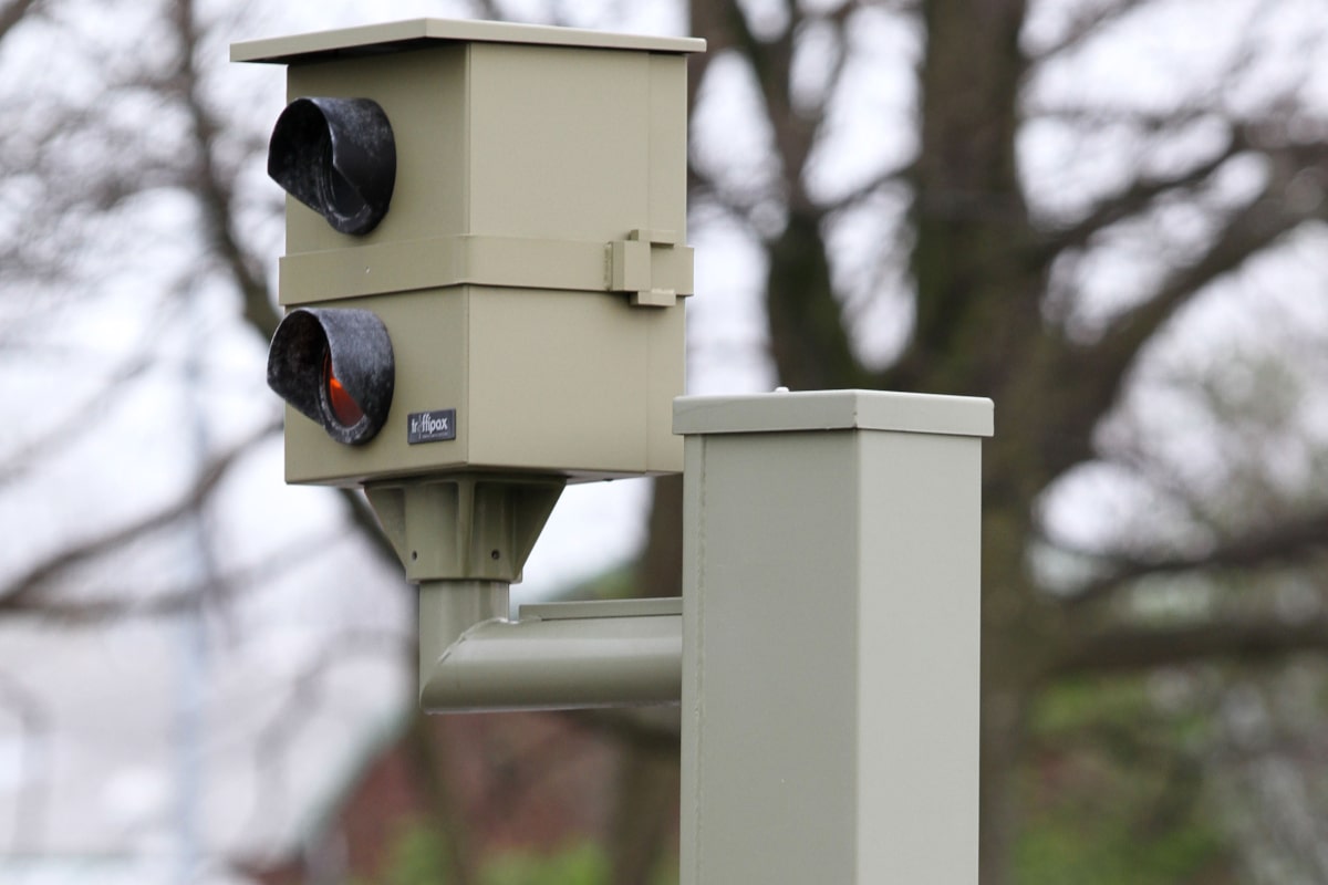 OOONO-Blitzerwarner: So vermeiden Sie Radarfallen!