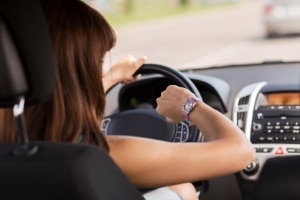 Fahrrad parken: Wo ist das erlaubt? - Verkehrsregeln 2024