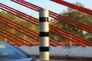 Rote Ampel überfahren & 2 Mal geblitzt - Bußgeldkatalog 2026